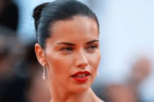 Greek Nose: Characteristics And How To Correct It